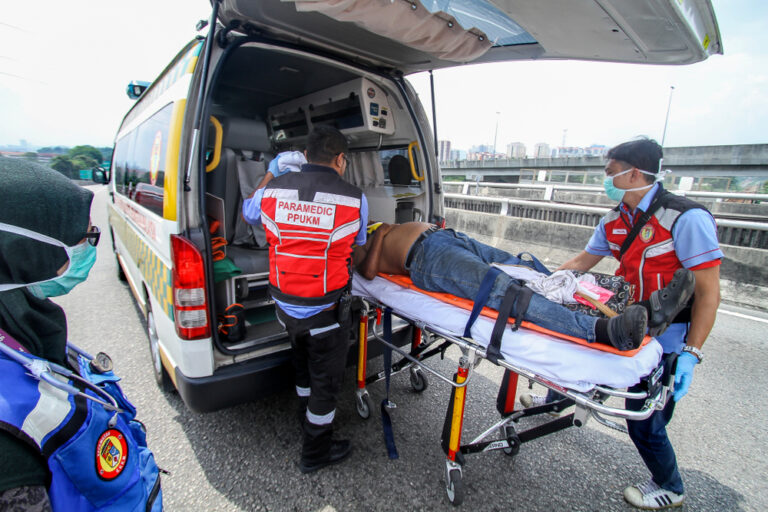 Auto Insurance 101: Legal Liability to Passengers - Pesan By Qoala