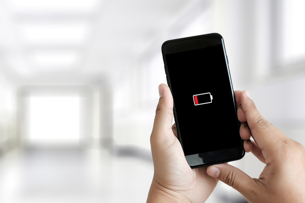 Bateri Telefon: Cara Cas Iphone dengan Betul - Pesan by Qoala